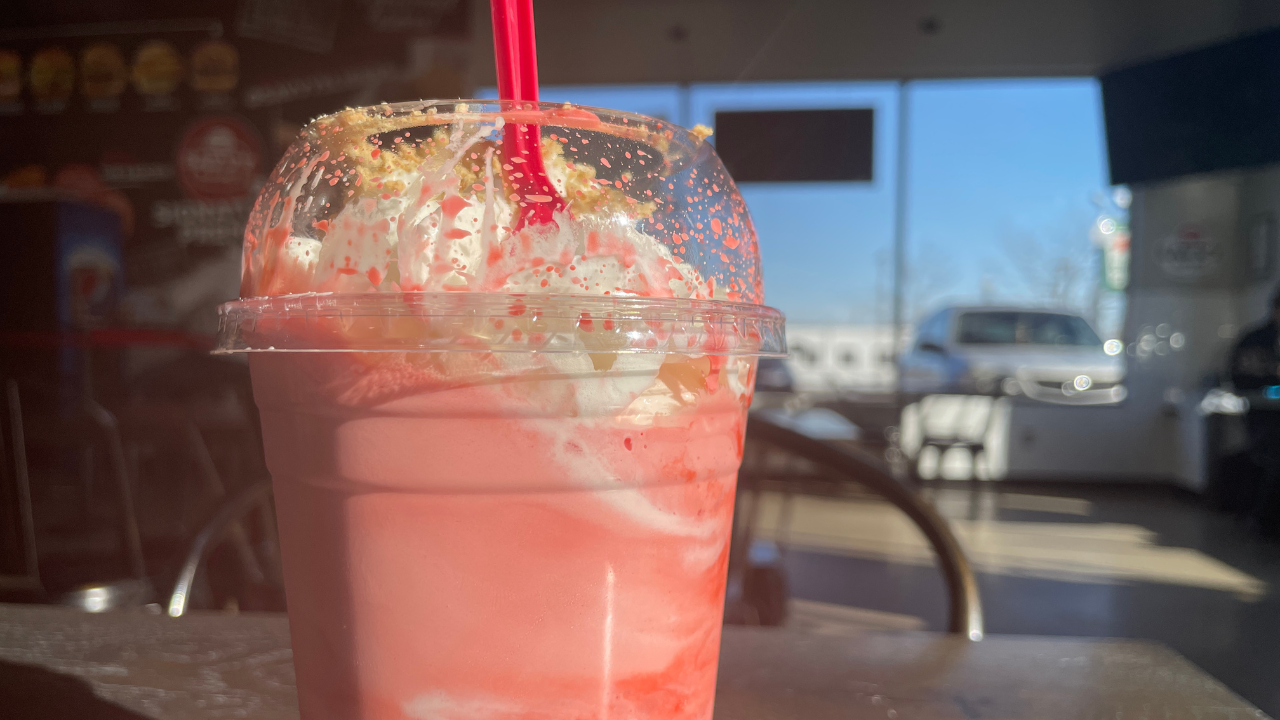 Savvy Sliders has some seriously ‘hits the spot’ burgers and shakes ...