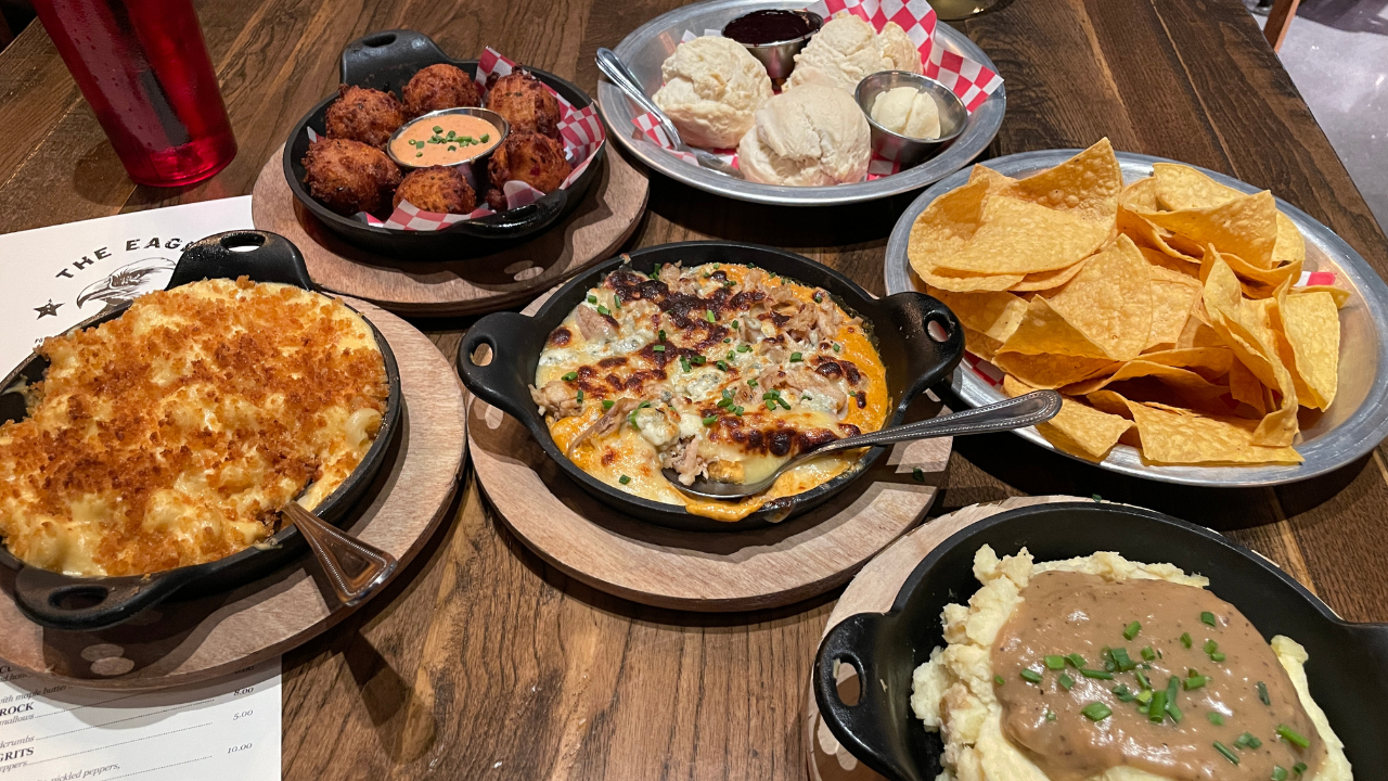 New Midtown Detroit eatery The Eagle has game-changing fried chicken ...
